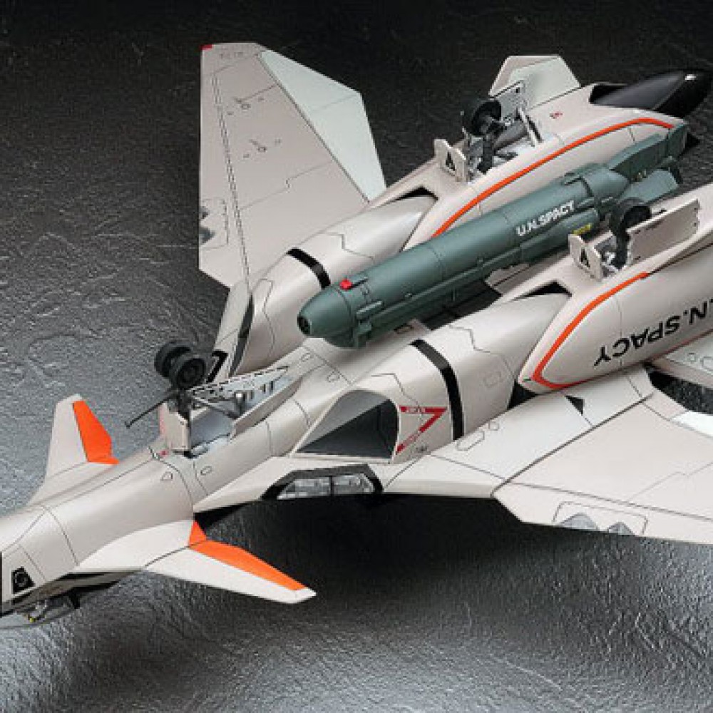Hasegawa - VF-11B Thunderbolt Macross Plus - Bin3aiah Planes